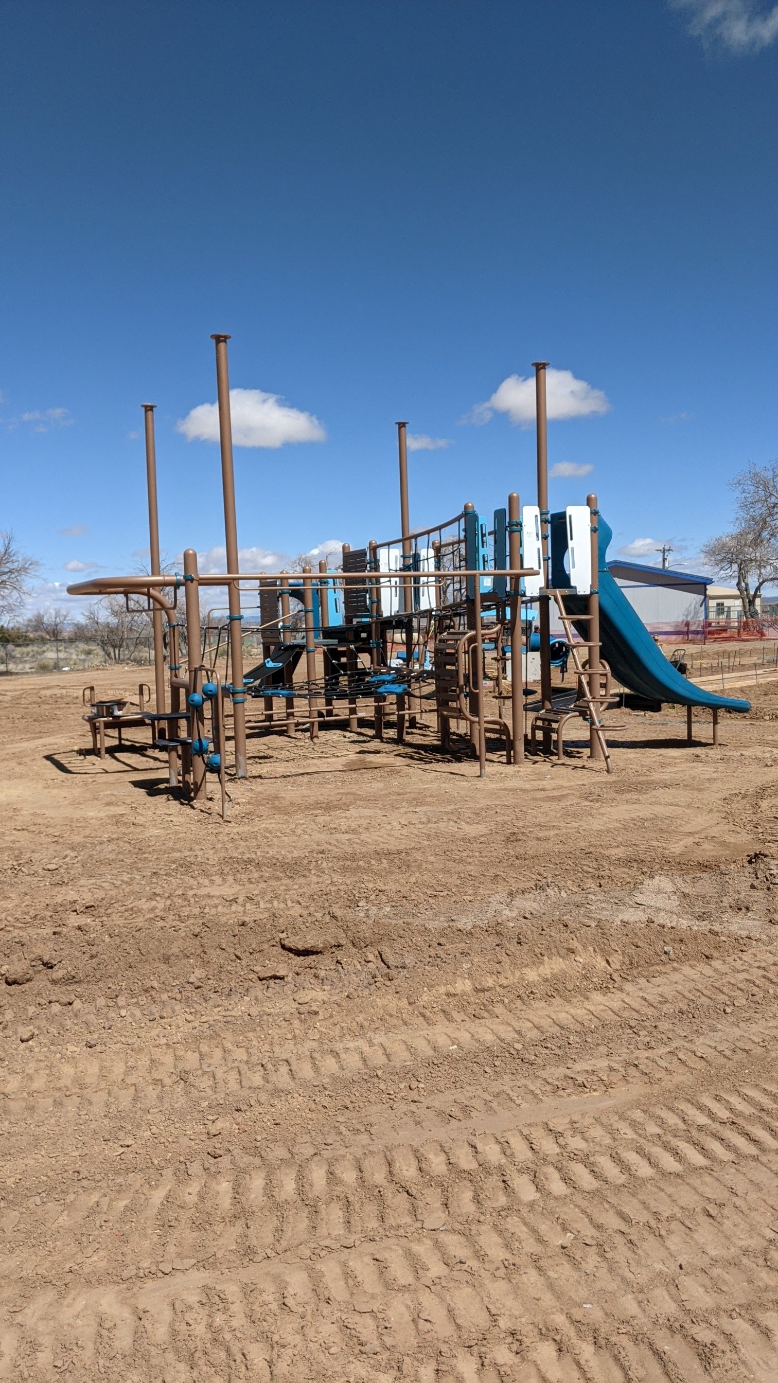 Home [hbcs.schoolinsites.com]